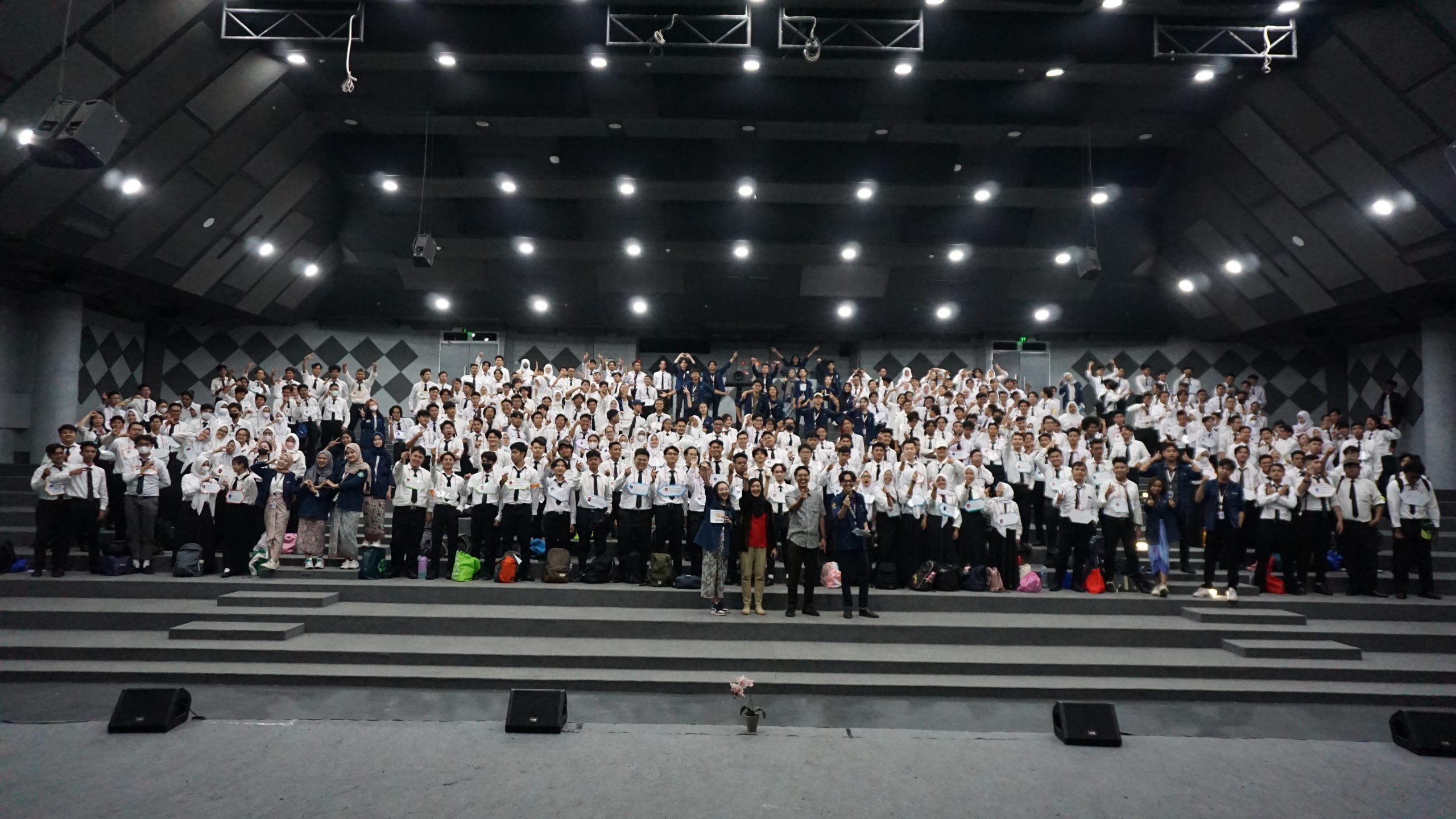 Membangun Karakter Profesional di CCIT FTUI – Induction Days 2023 – CCIT